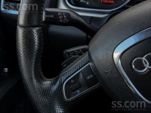 Melns Audi Q7 2010 Rīga, ar dzinēja tilpumu 3.00 L un nobraukumu 328 tūkst. km par 10990 €, foto 34 vietnē AUTOMOTO.COM.LV
