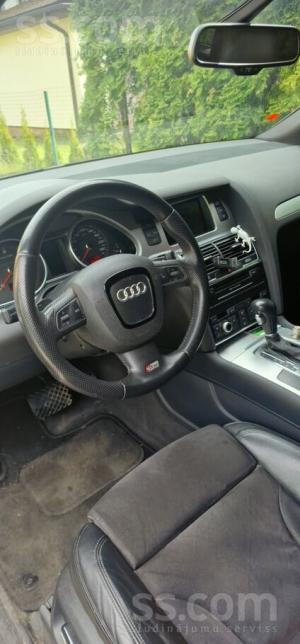 Melns Audi Q7 2010 Rīga, ar dzinēja tilpumu 3.00 L un nobraukumu 285 tūkst. km par 9500 €, foto 5 vietnē AUTOMOTO.COM.LV