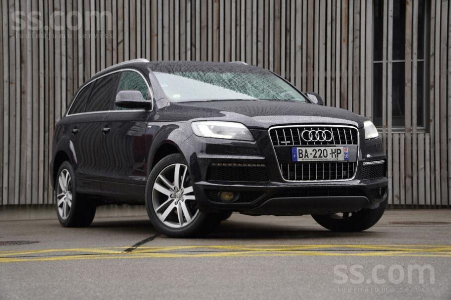 Black Audi Q7 2010 in Riga, with an engine capacity of 3.00 L and mileage of 247 thousand km for 10990 €, photo 4 on AUTOMOTO.COM.LV