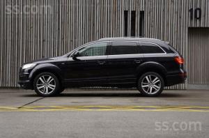 Black Audi Q7 2010 in Riga, with an engine capacity of 3.00 L and mileage of 247 thousand km for 10990 €, photo 11 on AUTOMOTO.COM.LV