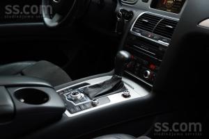 Black Audi Q7 2010 in Riga, with an engine capacity of 3.00 L and mileage of 247 thousand km for 10990 €, photo 25 on AUTOMOTO.COM.LV
