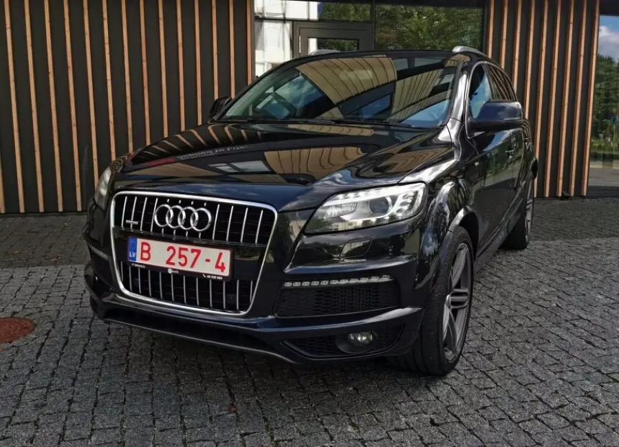 Black Audi Q7 2010 in Riga, with an engine capacity of 3.00 L and mileage of 241 thousand km for 15100 €, photo 8 on AUTOMOTO.COM.LV