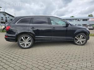 Melns Audi Q7 2010 Rīga, ar dzinēja tilpumu 3.00 L un nobraukumu 0 tūkst. km par 8500 €, foto 4 vietnē AUTOMOTO.COM.LV