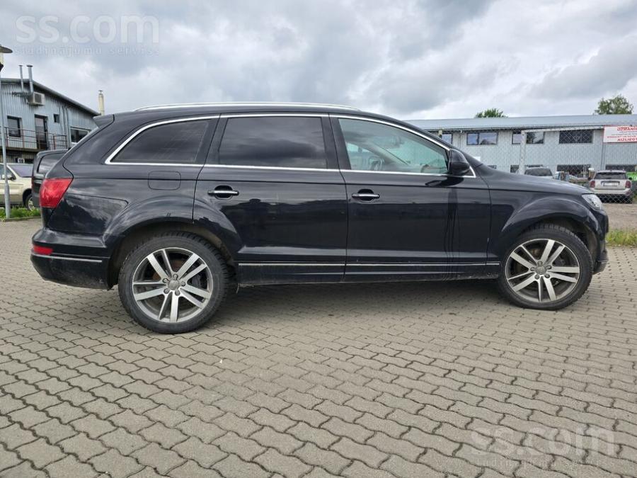 Melns Audi Q7 2010 Rīga, ar dzinēja tilpumu 3.00 L un nobraukumu 0 tūkst. km par 8500 €, foto 4 vietnē AUTOMOTO.COM.LV