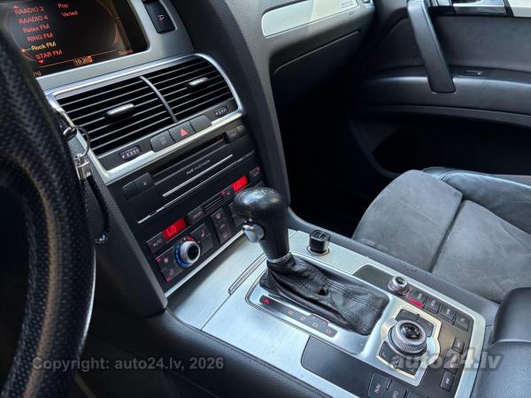 Melns Audi Q7 2010 Pelva, ar dzinēja tilpumu 3.00 L un nobraukumu 355 tūkst. km par 9500 €, foto 9 vietnē AUTOMOTO.COM.LV