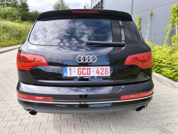 Melns Audi Q7 2010 Viļņa, ar dzinēja tilpumu 2.97 L un nobraukumu 267 tūkst. km par 9500 €, foto 7 vietnē AUTOMOTO.COM.LV