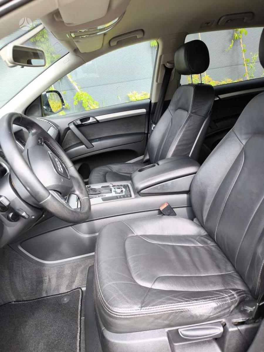 Black Audi Q7 2010 in Vilnius, with an engine capacity of 2.97 L and mileage of 267 thousand km for 9500 €, photo 15 on AUTOMOTO.COM.LV