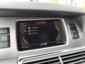 Black Audi Q7 2010 in Vilnius, with an engine capacity of 2.97 L and mileage of 267 thousand km for 9500 €, photo 26 on AUTOMOTO.COM.LV