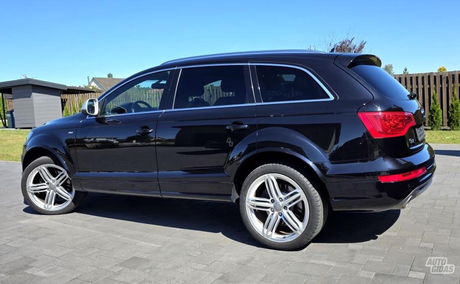 Melns Audi Q7 2010 Druskininkai, ar dzinēja tilpumu 4.20 L un nobraukumu 136 tūkst. km par 12150 €, foto 11 vietnē AUTOMOTO.COM.LV