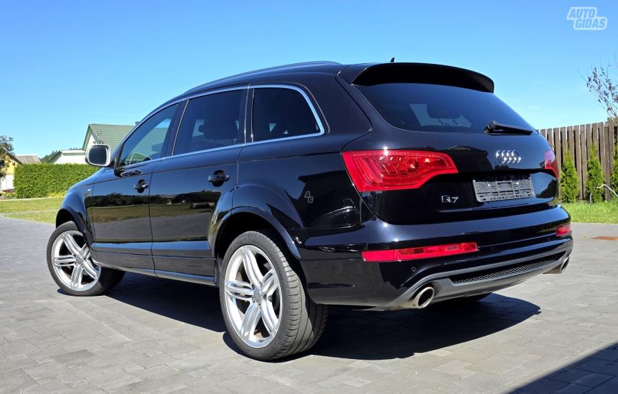 Melns Audi Q7 2010 Druskininkai, ar dzinēja tilpumu 4.20 L un nobraukumu 136 tūkst. km par 12150 €, foto 10 vietnē AUTOMOTO.COM.LV