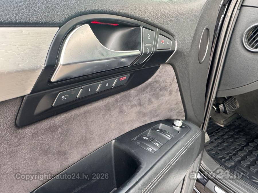 Черный Ауди Ку 7 2010 в Тарту, объемом двигателя 4.20 л и пробегом 329 тыс. км за 10900 €, фото 10 на AUTOMOTO.COM.LV