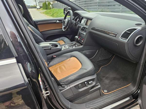 Black Audi Q7 2011 in Vilnius, with an engine capacity of 2.97 L and mileage of 340 thousand km for 9500 €, photo 11 on AUTOMOTO.COM.LV