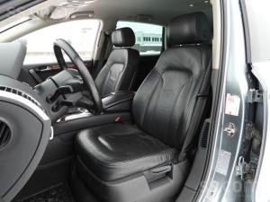 Melns Audi Q7 2011 Rīga, ar dzinēja tilpumu 3.00 L un nobraukumu 348 tūkst. km par 9900 €, foto 9 vietnē AUTOMOTO.COM.LV