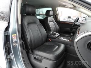 Melns Audi Q7 2011 Rīga, ar dzinēja tilpumu 3.00 L un nobraukumu 348 tūkst. km par 9900 €, foto 11 vietnē AUTOMOTO.COM.LV