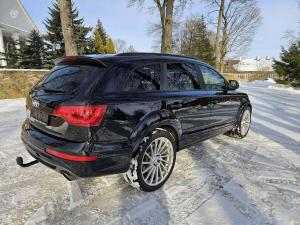 Black Audi Q7 2011 in Vilnius, with an engine capacity of 4.13 L and mileage of 227 thousand km for 12999 €, photo 3 on AUTOMOTO.COM.LV