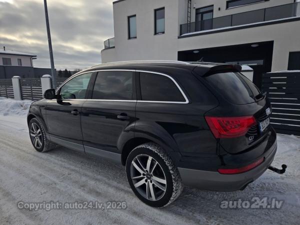 Black Audi Q7 2011 in Tallinn, with an engine capacity of 3.00 L and mileage of 314 thousand km for 10900 €, photo 6 on AUTOMOTO.COM.LV