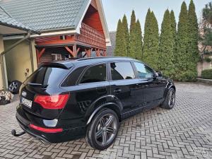 Black Audi Q7 2011 in Vilnius, with an engine capacity of 4.20 L and mileage of 227 thousand km for 12450 €, photo 3 on AUTOMOTO.COM.LV