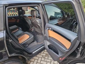 Black Audi Q7 2011 in Vilnius, with an engine capacity of 4.20 L and mileage of 227 thousand km for 12450 €, photo 14 on AUTOMOTO.COM.LV