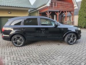 Black Audi Q7 2011 in Vilnius, with an engine capacity of 4.20 L and mileage of 227 thousand km for 12450 €, photo 22 on AUTOMOTO.COM.LV