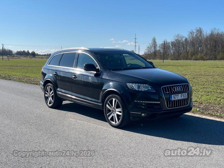 Black Audi Q7 2011 in Tallinn, with an engine capacity of 3.00 L and mileage of 271 thousand km for 12490 €, photo 5 on AUTOMOTO.COM.LV