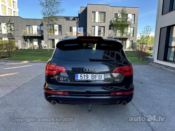Melns Audi Q7 2011 Tartu, ar dzinēja tilpumu 3.00 L un nobraukumu 370 tūkst. km par 9990 €, foto 8 vietnē AUTOMOTO.COM.LV