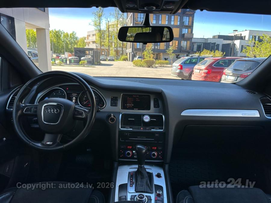 Melns Audi Q7 2011 Tartu, ar dzinēja tilpumu 3.00 L un nobraukumu 370 tūkst. km par 9990 €, foto 15 vietnē AUTOMOTO.COM.LV