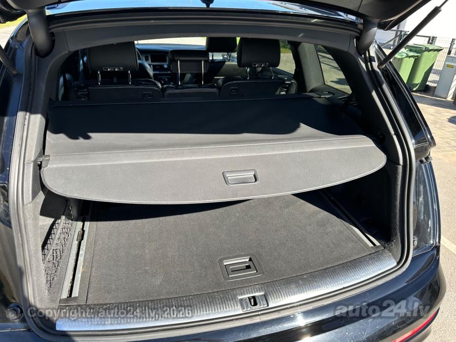 Melns Audi Q7 2011 Tartu, ar dzinēja tilpumu 3.00 L un nobraukumu 370 tūkst. km par 9990 €, foto 22 vietnē AUTOMOTO.COM.LV