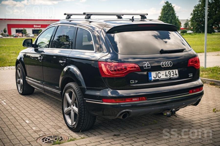 Black Audi Q7 2011 in Riga, with an engine capacity of 3.00 L and mileage of 0 thousand km for 7990 €, photo 7 on AUTOMOTO.COM.LV
