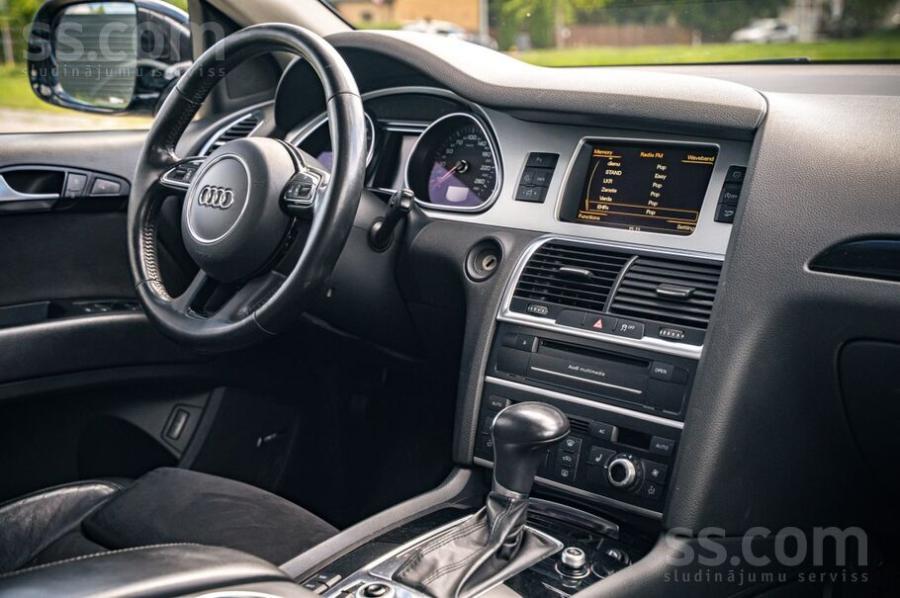 Black Audi Q7 2011 in Riga, with an engine capacity of 3.00 L and mileage of 0 thousand km for 7990 €, photo 8 on AUTOMOTO.COM.LV