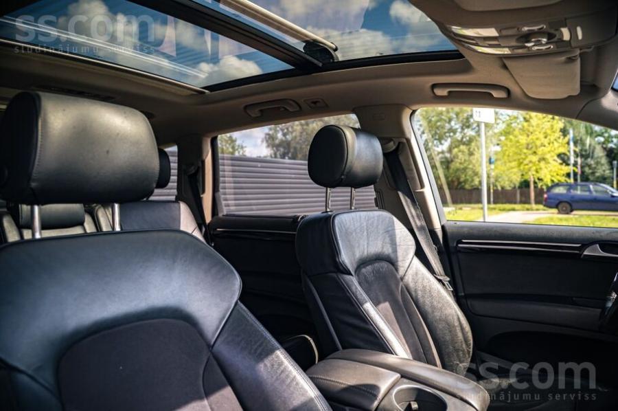 Black Audi Q7 2011 in Riga, with an engine capacity of 3.00 L and mileage of 0 thousand km for 7990 €, photo 13 on AUTOMOTO.COM.LV