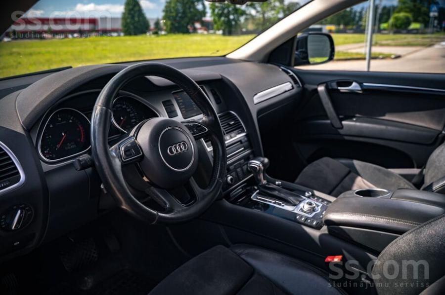 Black Audi Q7 2011 in Riga, with an engine capacity of 3.00 L and mileage of 0 thousand km for 7990 €, photo 15 on AUTOMOTO.COM.LV