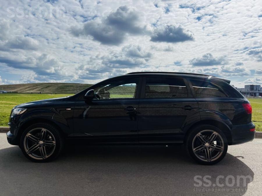 Black Audi Q7 2011 in Riga, with an engine capacity of 3.00 L and mileage of 273 thousand km for 10900 €, photo 4 on AUTOMOTO.COM.LV