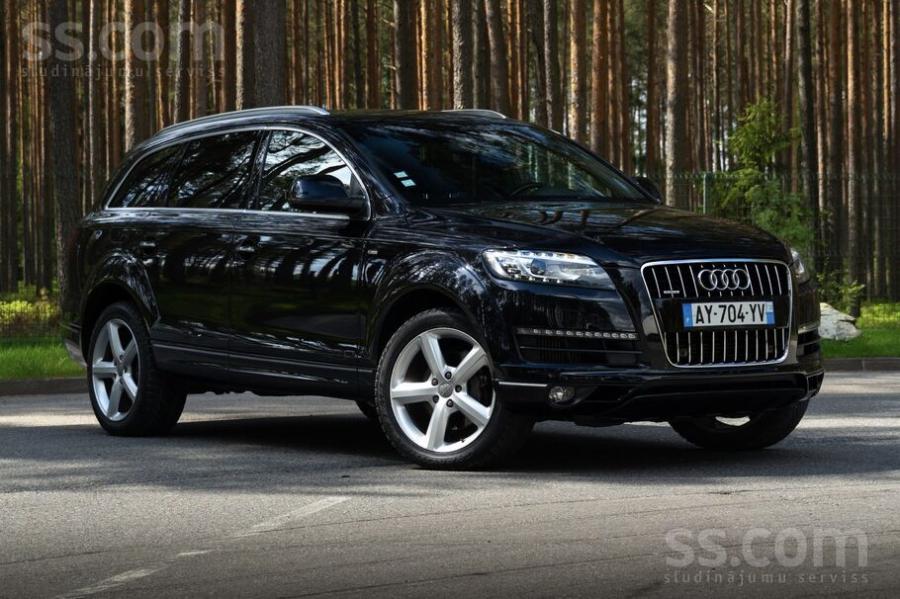 Black Audi Q7 2011 in Riga, with an engine capacity of 3.00 L and mileage of 213 thousand km for 12900 €, photo 4 on AUTOMOTO.COM.LV