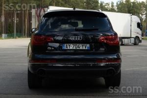Black Audi Q7 2011 in Riga, with an engine capacity of 3.00 L and mileage of 213 thousand km for 12900 €, photo 7 on AUTOMOTO.COM.LV
