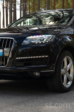 Black Audi Q7 2011 in Riga, with an engine capacity of 3.00 L and mileage of 213 thousand km for 12900 €, photo 11 on AUTOMOTO.COM.LV