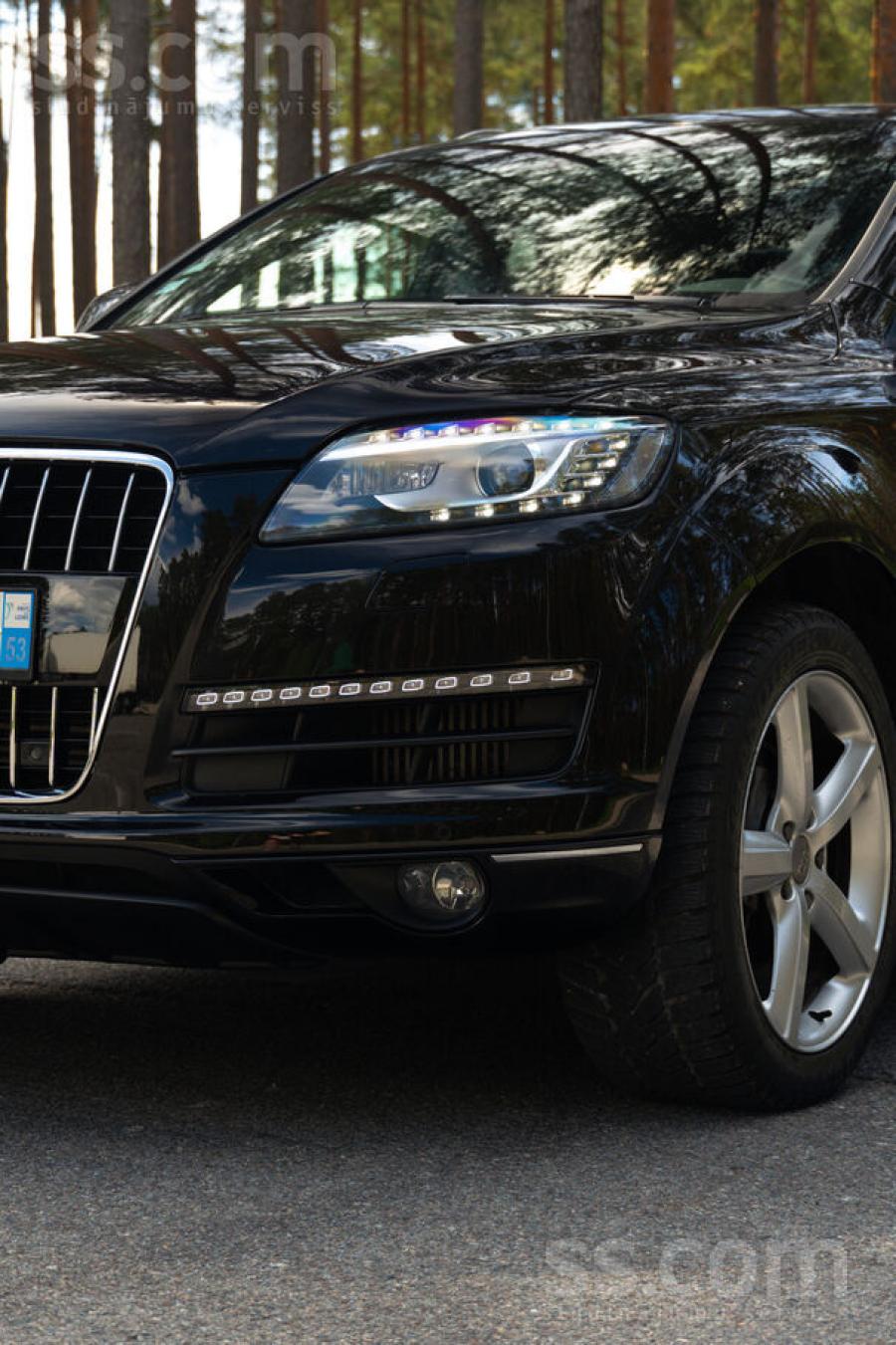 Black Audi Q7 2011 in Riga, with an engine capacity of 3.00 L and mileage of 213 thousand km for 12900 €, photo 11 on AUTOMOTO.COM.LV