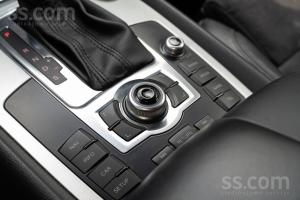 Black Audi Q7 2011 in Riga, with an engine capacity of 3.00 L and mileage of 213 thousand km for 12900 €, photo 21 on AUTOMOTO.COM.LV