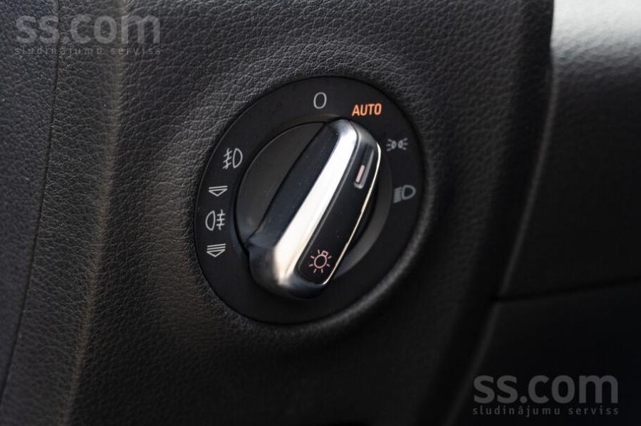 Black Audi Q7 2011 in Riga, with an engine capacity of 3.00 L and mileage of 213 thousand km for 12900 €, photo 26 on AUTOMOTO.COM.LV