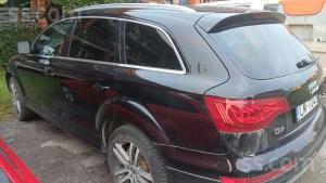 Black Audi Q7 2011 in Kuldiga, with an engine capacity of 3.00 L and mileage of 221 thousand km for 9000 €, photo 3 on AUTOMOTO.COM.LV
