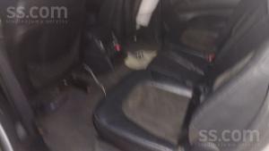 Black Audi Q7 2011 in Kuldiga, with an engine capacity of 3.00 L and mileage of 221 thousand km for 9000 €, photo 7 on AUTOMOTO.COM.LV