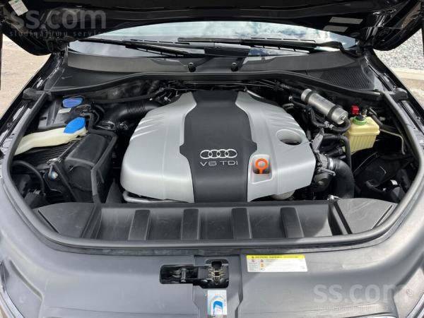 Melns Audi Q7 2011 Rīga, ar dzinēja tilpumu 3.00 L un nobraukumu 353 tūkst. km par 9299 €, foto 7 vietnē AUTOMOTO.COM.LV