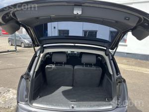 Black Audi Q7 2011 in Riga, with an engine capacity of 3.00 L and mileage of 353 thousand km for 9299 €, photo 12 on AUTOMOTO.COM.LV