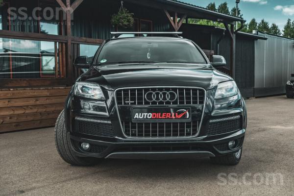 Black Audi Q7 2011 in Riga, with an engine capacity of 3.00 L and mileage of 0 thousand km for 11650 €, photo 3 on AUTOMOTO.COM.LV