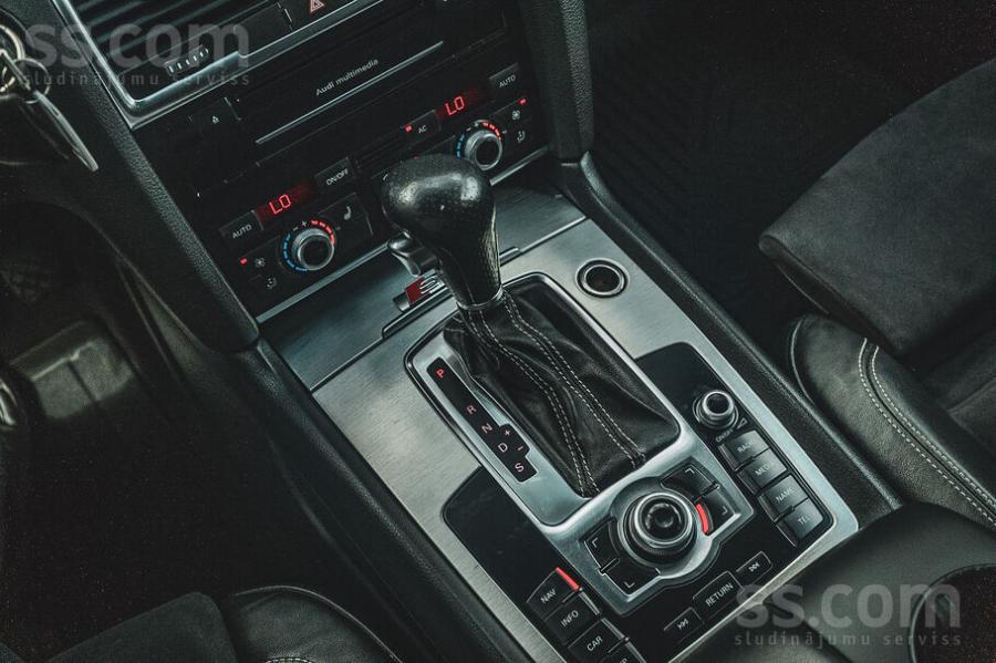 Melns Audi Q7 2011 Rīga, ar dzinēja tilpumu 3.00 L un nobraukumu 0 tūkst. km par 10900 €, foto 27 vietnē AUTOMOTO.COM.LV