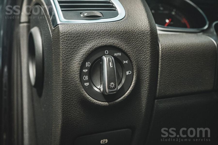 Melns Audi Q7 2011 Rīga, ar dzinēja tilpumu 3.00 L un nobraukumu 0 tūkst. km par 10900 €, foto 33 vietnē AUTOMOTO.COM.LV