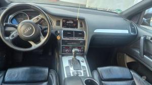 Black Audi Q7 2011 in Rokiskis, with an engine capacity of 4.13 L and mileage of 261 thousand km for 8500 €, photo 11 on AUTOMOTO.COM.LV