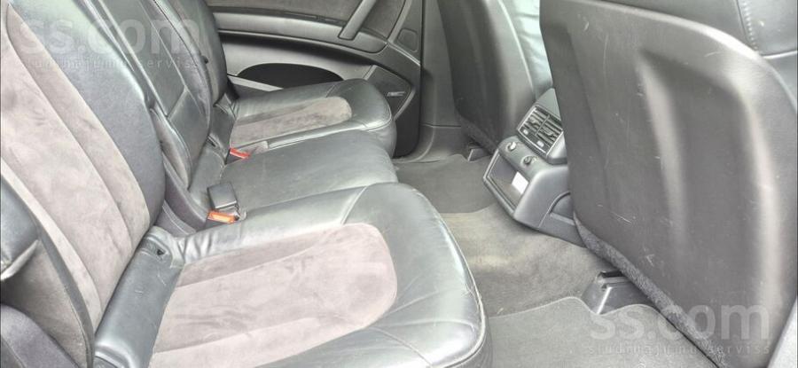 Melns Audi Q7 2011 Rīga, ar dzinēja tilpumu 3.00 L un nobraukumu 360 tūkst. km par 11800 €, foto 8 vietnē AUTOMOTO.COM.LV