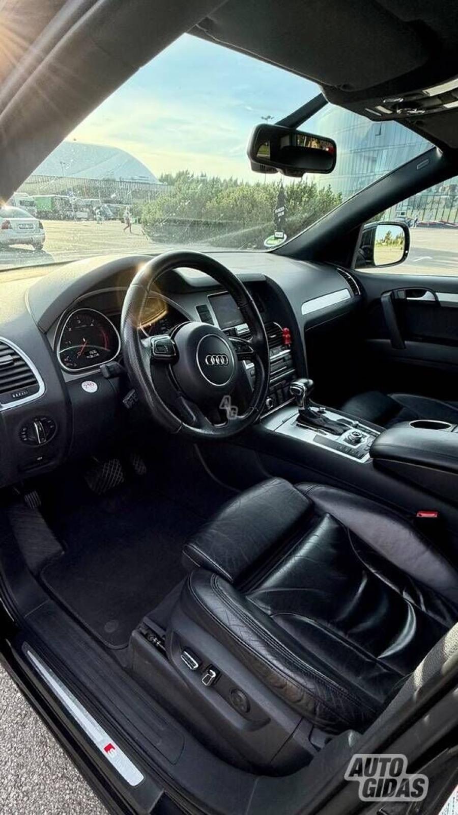 Melns Audi Q7 2011 Šauļi, ar dzinēja tilpumu 3.00 L un nobraukumu 373 tūkst. km par 13600 €, foto 15 vietnē AUTOMOTO.COM.LV