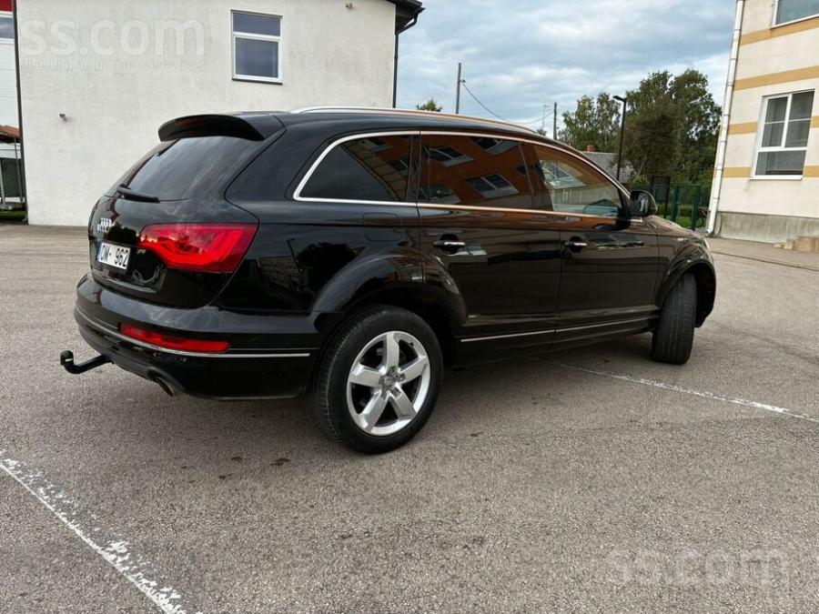 Melns Audi Q7 2011 Rēzekne, ar dzinēja tilpumu 3.00 L un nobraukumu 373 tūkst. km par 12100 €, foto 4 vietnē AUTOMOTO.COM.LV