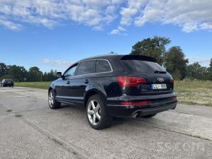 Melns Audi Q7 2011 Rīga, ar dzinēja tilpumu 3.00 L un nobraukumu 334 tūkst. km par 11700 €, foto 5 vietnē AUTOMOTO.COM.LV